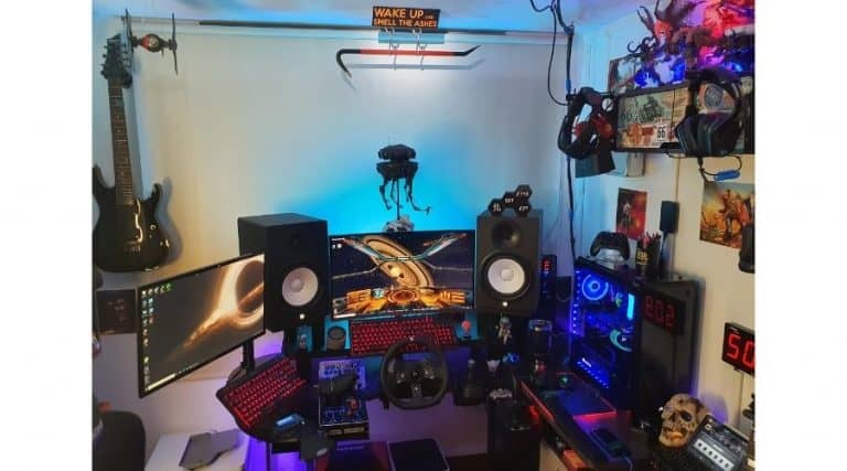 40 Uniquely Satisfying Gaming Setup Ideas For Small Rooms