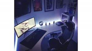 The 40 Best White Gaming Setups 2021 (Minimal, Retro, Anime)