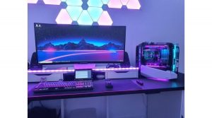 The 40 Best White Gaming Setups 2021 (Minimal, Retro, Anime)