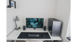 The 40 Best White Gaming Setups 2021 (Minimal, Retro, Anime)
