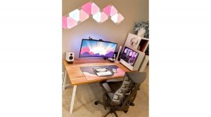 The 40 Best White Gaming Setups 2021 (Minimal, Retro, Anime)